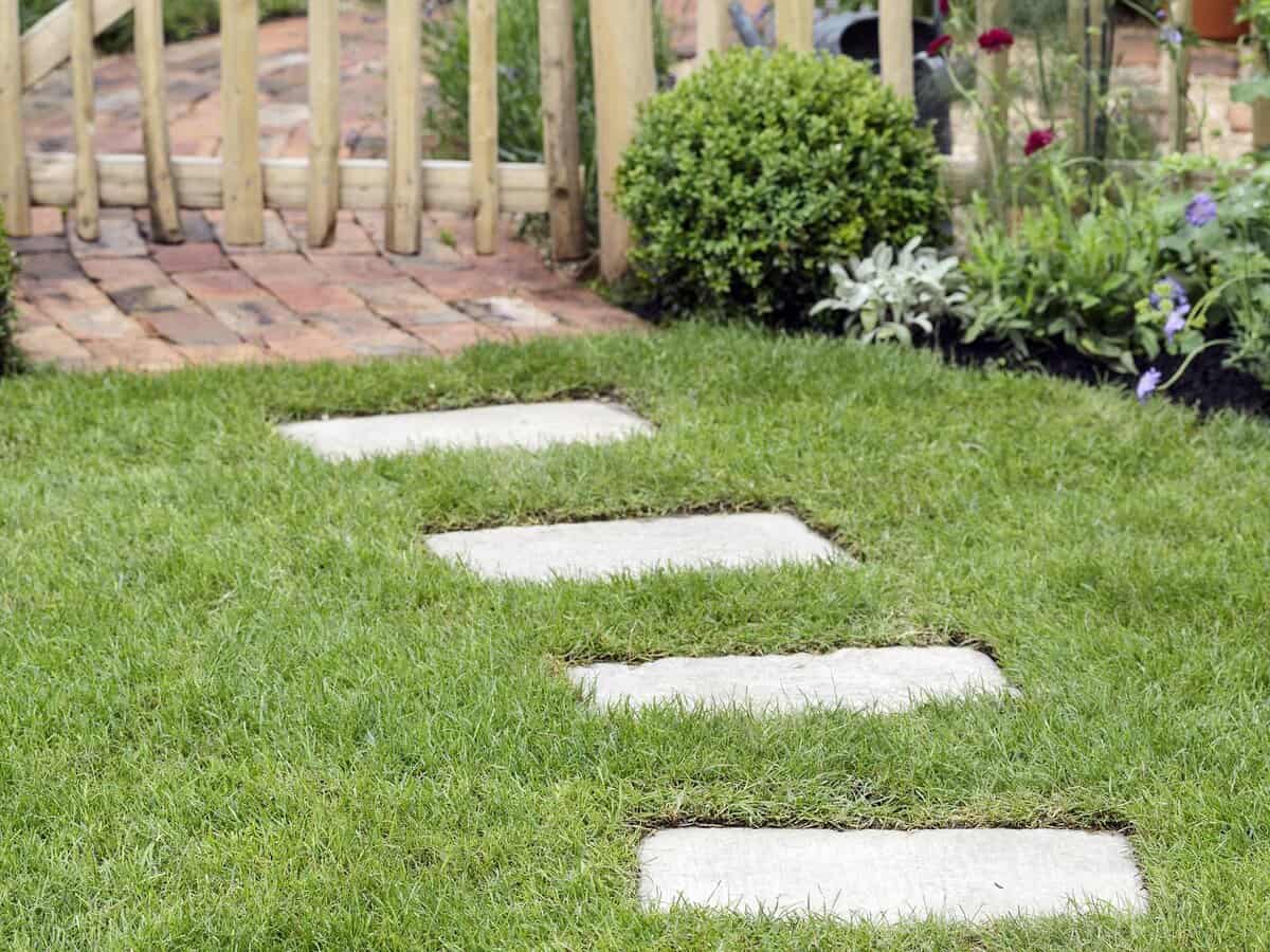 Stapstenen in de tuin: van idee tot uitvoering - Gardeners World